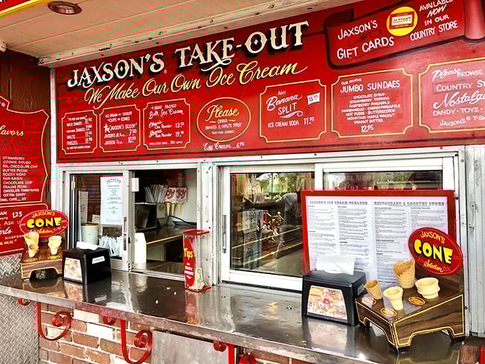The take-out window at Jaxson's has probably witnessed more sugar-induced joy than any other spot in Florida.