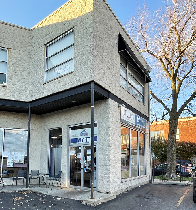 Tucked into this corner building is a Bucktown treasure that locals try to keep to themselves.