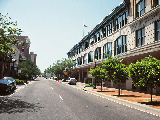 Pensacola's historic downtown feels like stepping into a Norman Rockwell painting—if Norman knew about Social Security-friendly housing prices.