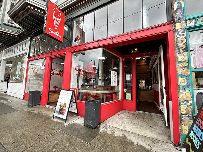 Where ice cream meets liquid nitrogen. The future of dessert is made right before your eyes.