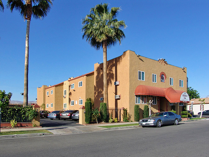 Taft: Where small-town charm meets big-time affordability. These vintage buildings house modern bargains in California living.