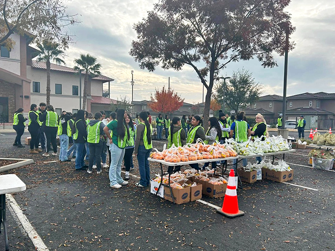 Neighbors helping neighbors. Lindsay's food distribution events showcase the town's heart, with volunteers ensuring no one goes hungry.