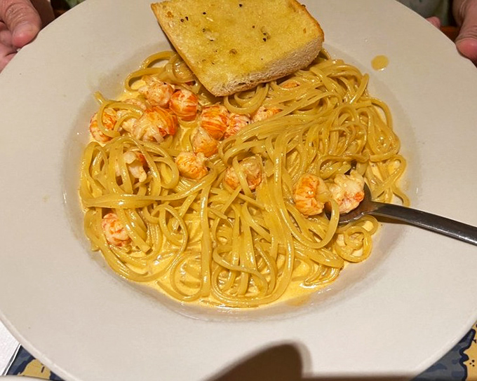 This shrimp pasta is so generous with seafood, the noodles are practically applying for underwater real estate.