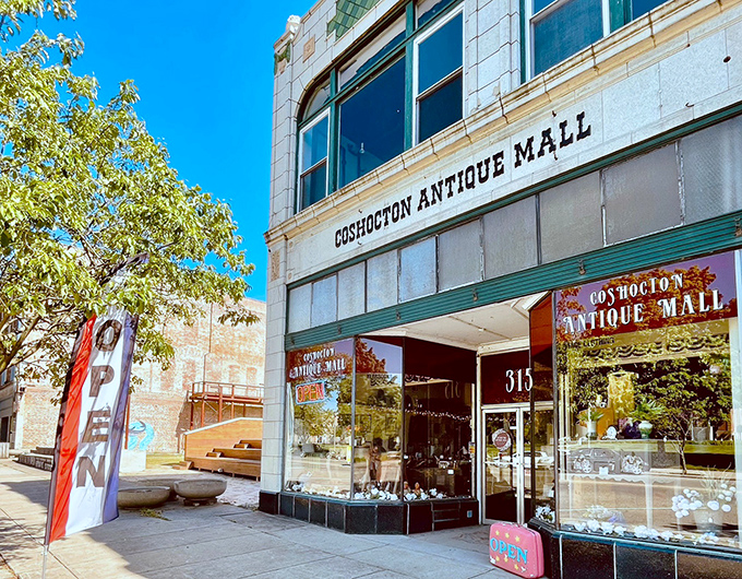 The Coshocton Antique Mall invites treasure hunters to dig for memories&mdash;someone else's could become yours for the right price.