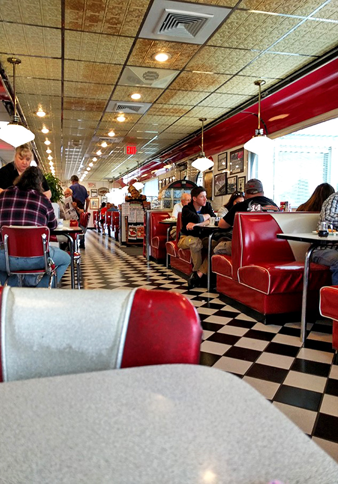 The heart of any great diner is its people. Regulars and first-timers sharing space in a democratic celebration of good food.