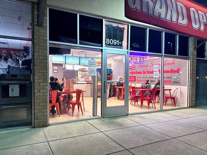 Even at night, the warm glow of Southern Style draws in those wise enough to know where real comfort food lives.