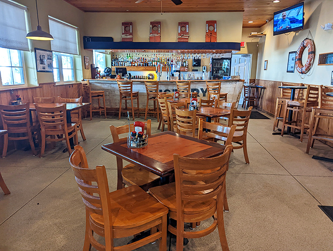 Tables arranged for conversation rather than Instagram&mdash;a refreshing throwback to when dining out meant actually talking to your companions.