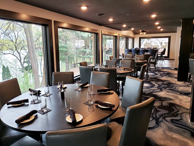 Every table with a view means no one gets stuck with the "bad seat." Lake Wissota provides the backdrop for memory-making meals.