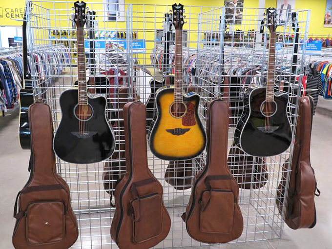 Future musicians take note: these gently-used guitars aren't just instruments&mdash;they're stories waiting to be continued through new melodies.