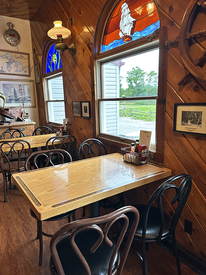 Stained glass windows and ship's wheels&mdash;dining at Brennan's is part meal, part maritime museum. The wooden walls have absorbed decades of laughter and satisfied sighs.