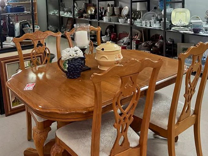 This dining set isn't just furniture&mdash;it's waiting for its next chapter of family dinners, homework sessions, and late-night heart-to-hearts.
