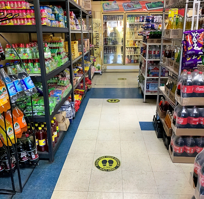 Beyond the pastries, El Rosal offers a full market experience. It's like your grandmother's pantry met a Mexican mercado and decided to stay together.