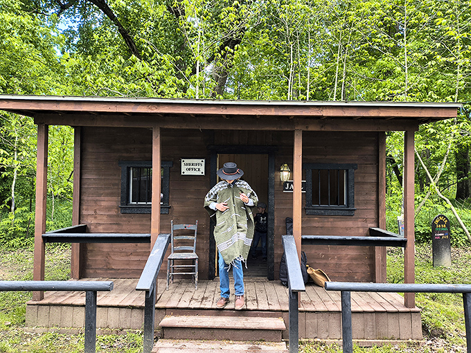 The sheriff's office stands ready for outlaws and Instagram opportunities alike. Just don't confuse it for the customer service desk for your train complaints.