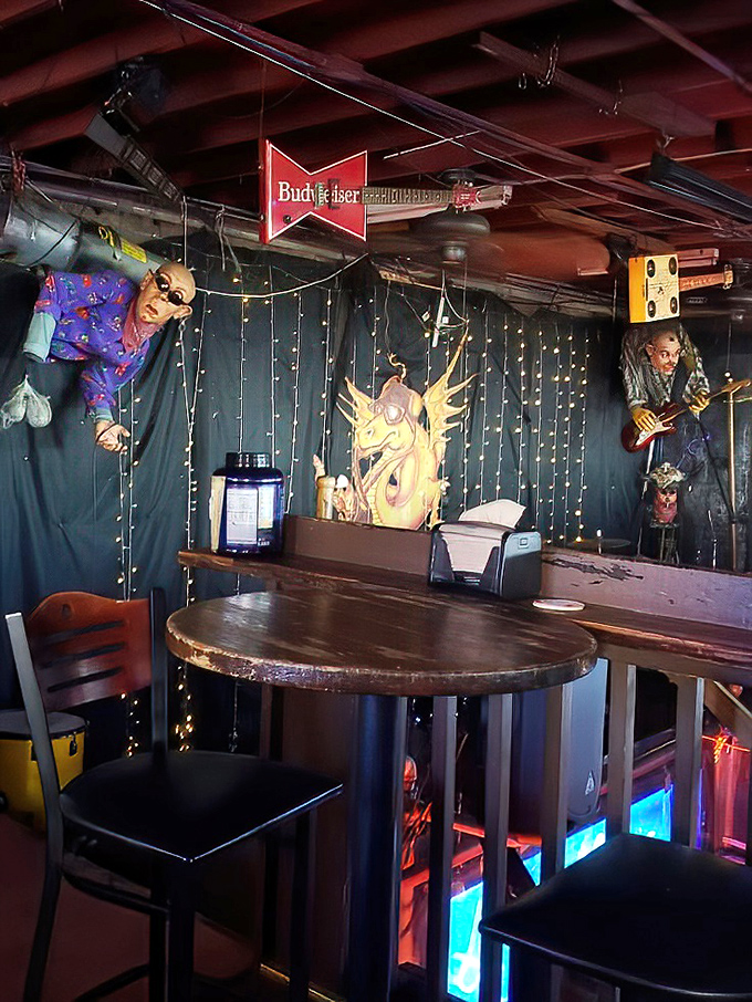Eclectic d&eacute;cor that says, "We're serious about fun." Where else can you dine with mannequins playing instruments above your head?