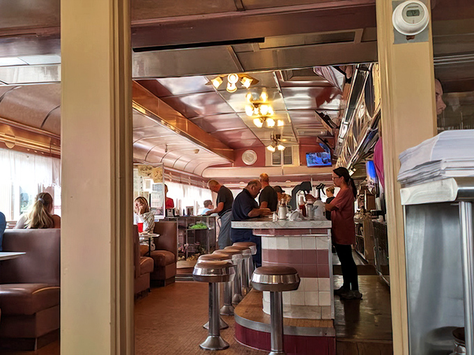 The heart of any great diner is the dance between cooks and servers &ndash; a choreographed ballet of hash browns and hot coffee.