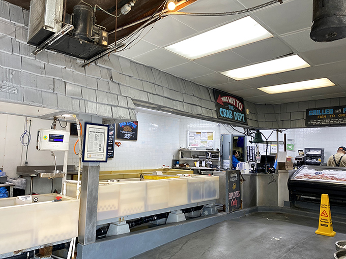 The market section reveals Quality Seafood's true identity &ndash; part restaurant, part fishmonger, all dedicated to the treasures of the sea.