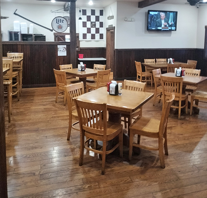 The dining room waits expectantly for the dinner rush, like a stage set for the nightly performance of "People Enjoying Good Food."