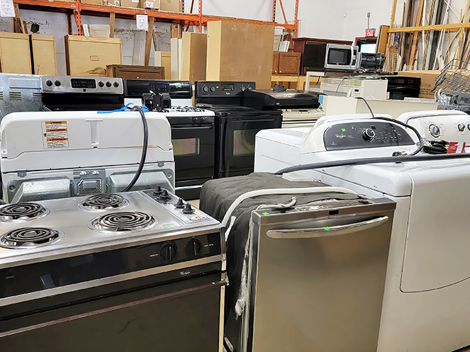 Appliance alley&mdash;where refrigerators and stoves stand at attention, hoping you'll give them another chance to keep food cold and dinners hot.