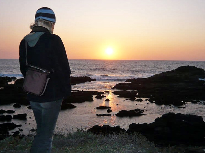 That moment when the sun dips into the Pacific like it's slipping into a warm bath&mdash;Bean Hollow's daily finale never gets old.