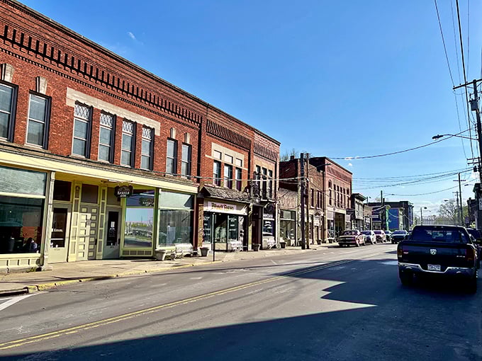 "Ashtabula's main street has that quintessential small-town feel. You can almost hear friendly hellos exchanged across the street!"