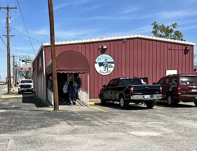 El Paisano's simple exterior hides a treasure trove of Tex-Mex steakhouse delights that locals have kept secret for too long.