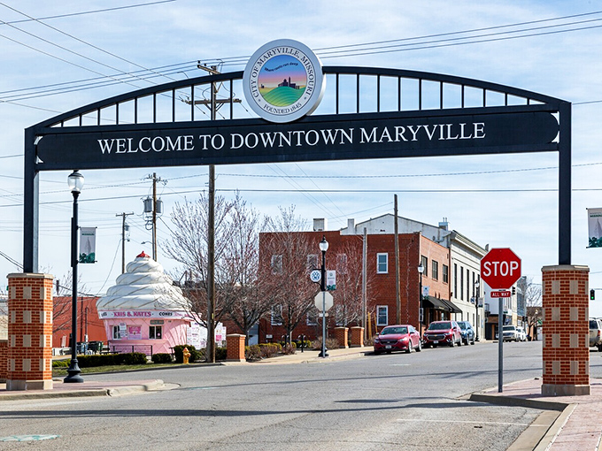 Maryville welcomes visitors with an arch that says, "You're about to discover something special" without speaking a word.