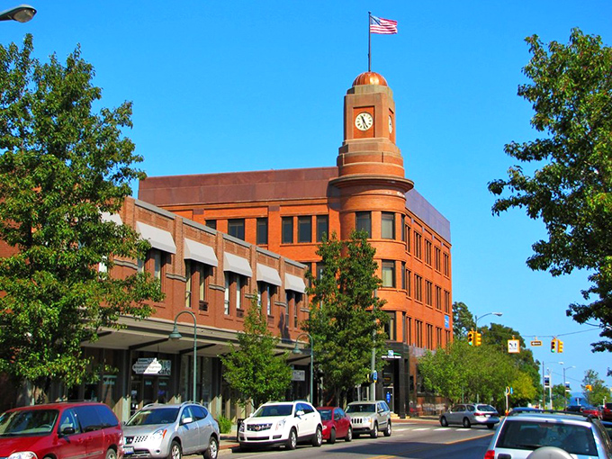Traverse City's brick-paved streets invite you to stroll past shops housed in buildings that have witnessed a century of Michigan history.