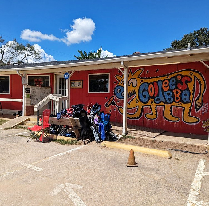 The playful armadillo art at Goldee's hints at the creative spirit inside. Traditional techniques meet fresh energy in this red barbecue haven.