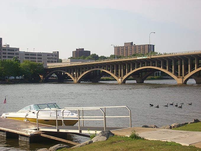 The mighty Mississippi flows past Rockford, where boats and barges still ply the waters. America's aquatic highway hasn't lost its charm.