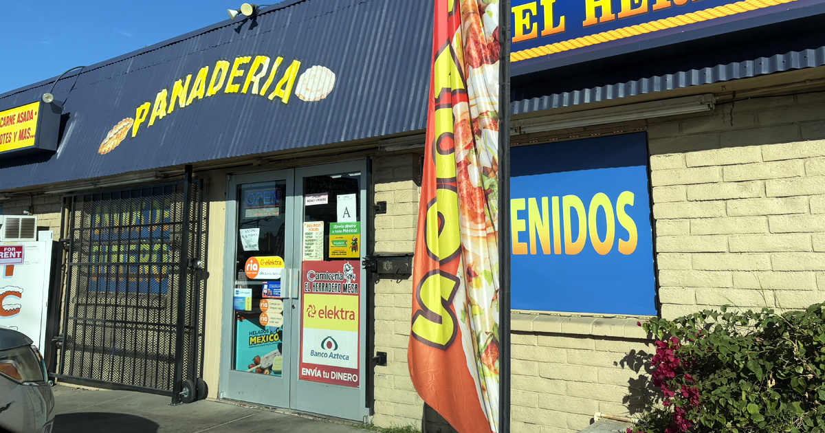 This Tiny Mexican Bakeshop In Arizona Will Serve You The Best Tamales ...