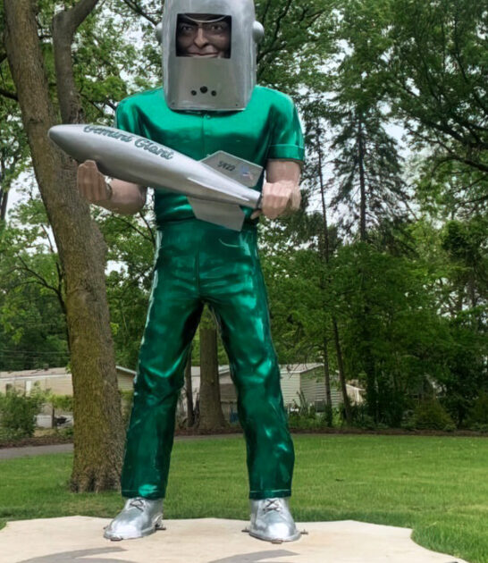 attraction fascinating roadside illinois ftr