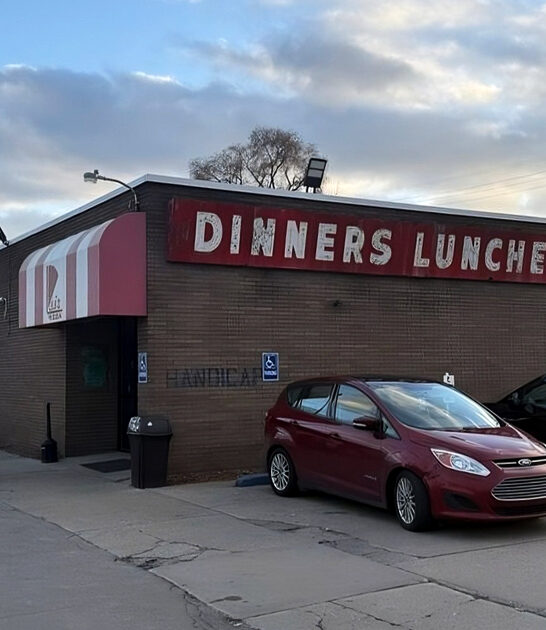 best michigan detroit pizza ftr