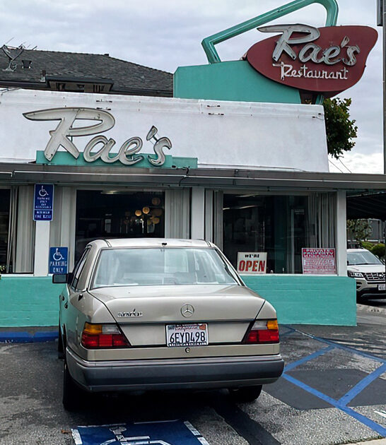 biscuits gravy california diner ftr