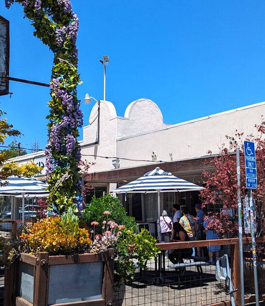 biscuits gravy charming california ftr