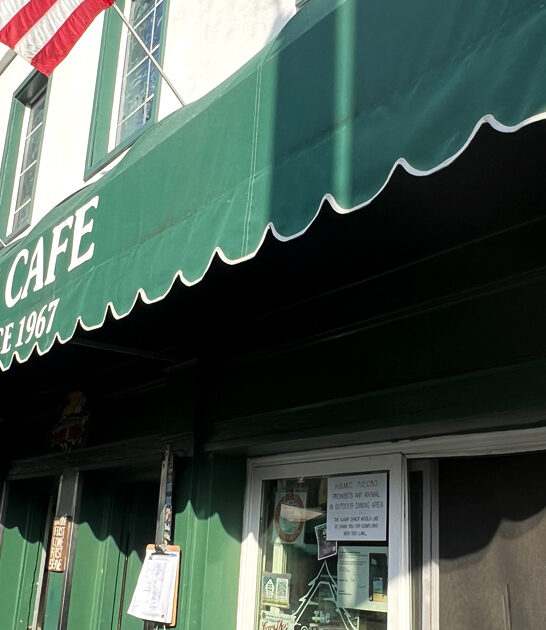 cafe eggs benedict california ftr