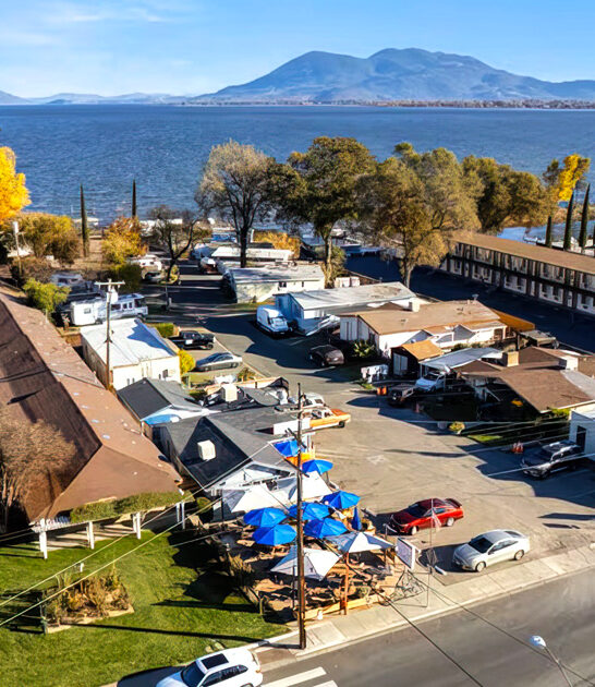 california dreamy lake town ftr