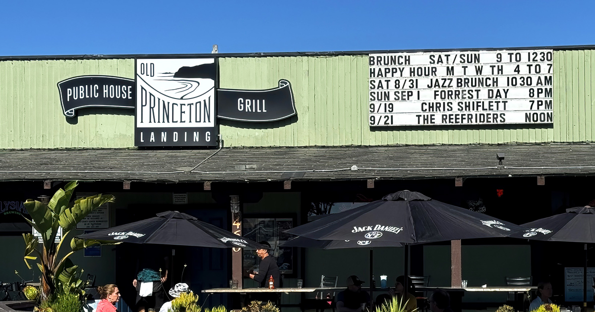This Charming Restaurant In California Has Pulled Pork Known Throughout ...