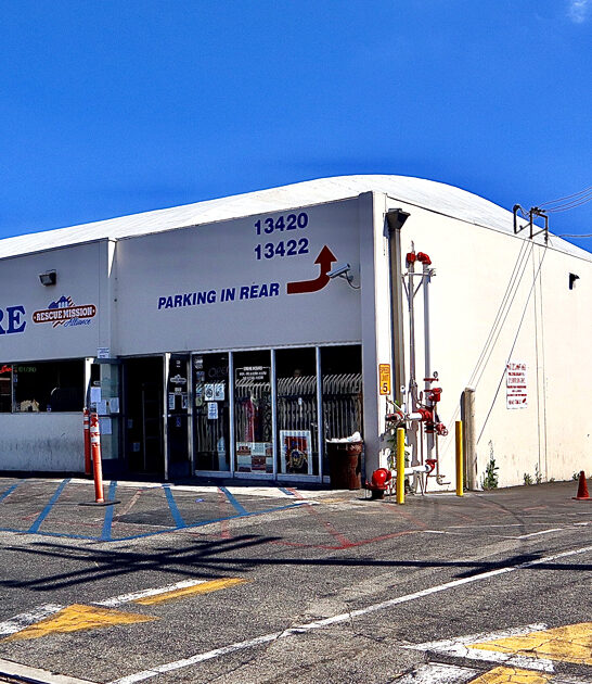 california hidden thrift store ftr