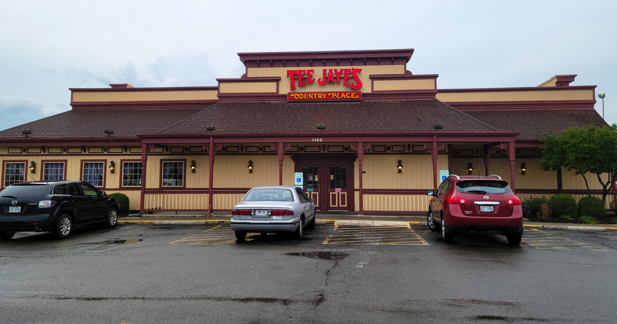 This Charming Restaurant In Ohio Serves Up The Best Fried Steak You’ll ...