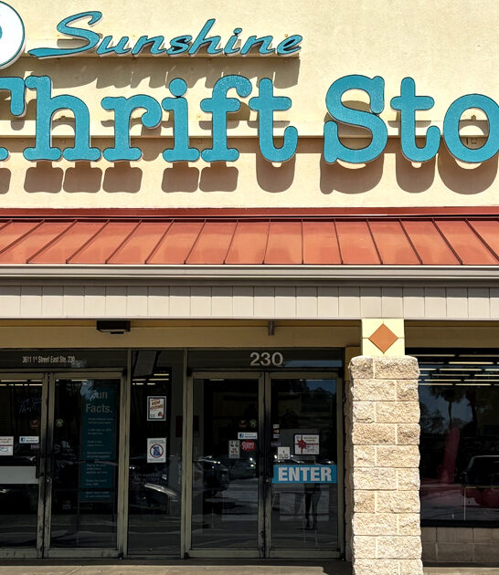 colossal thrift store florida ftr