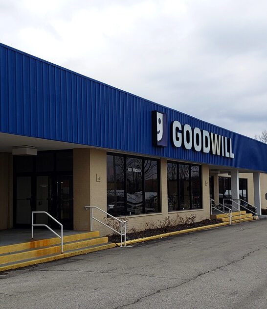 colossal thrift stores illinois ftr