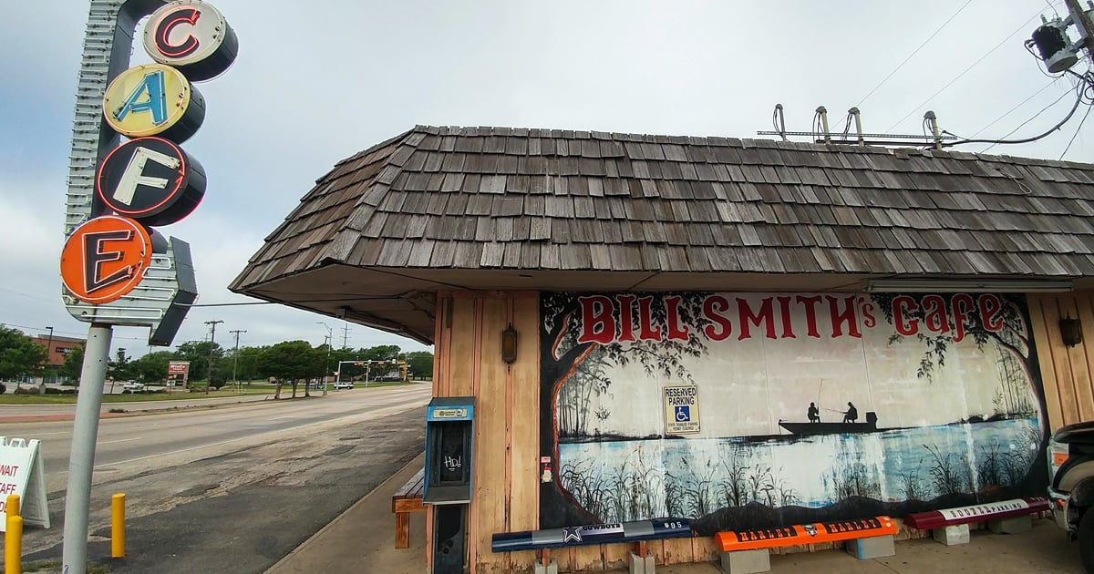 This Down-Home Diner In Texas Serves Up The Best Hash Browns You’ll ...