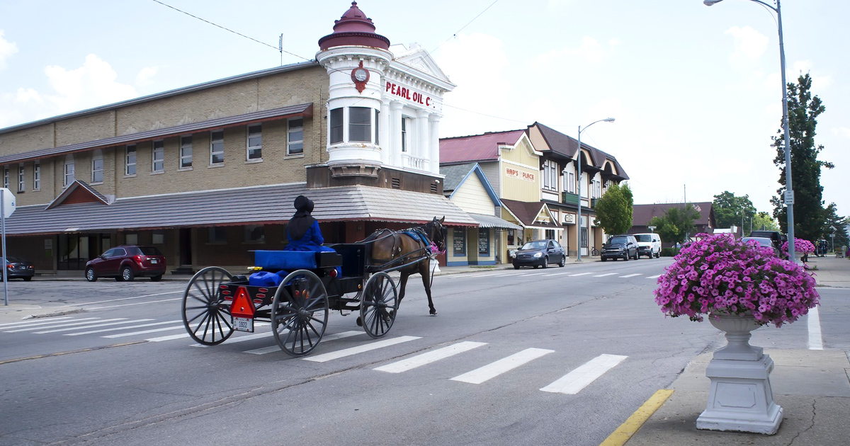 9 Dreamy Amish Towns In Indiana That Are Made For Stress-Free Day Trips