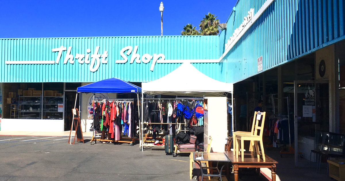 10 Gigantic Thrift Stores In California That Are Almost Too Good To Be True