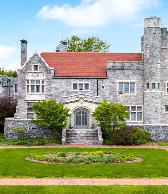enchanted castle escape ohio ftr