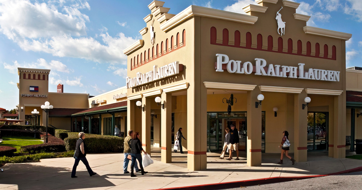 This Enormous Outlet Mall In Maryland That Locals Say Takes Nearly All ...