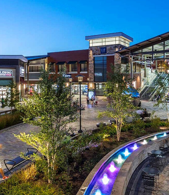 enormous maryland outlet mall ftr