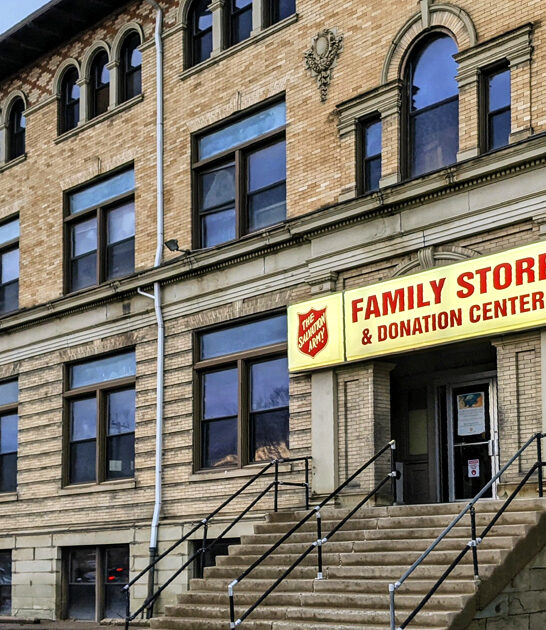 enormous thrift place ohio ftr
