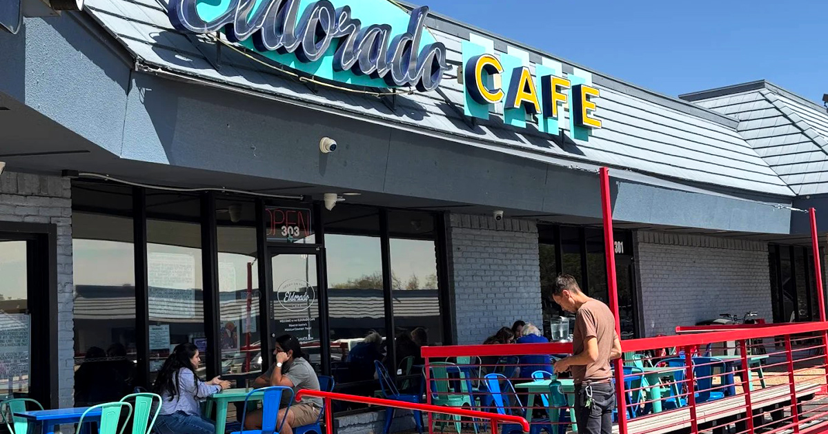 The Flan At This Down-To-Earth Cafe In Texas Is Out-Of-This-World Delicious