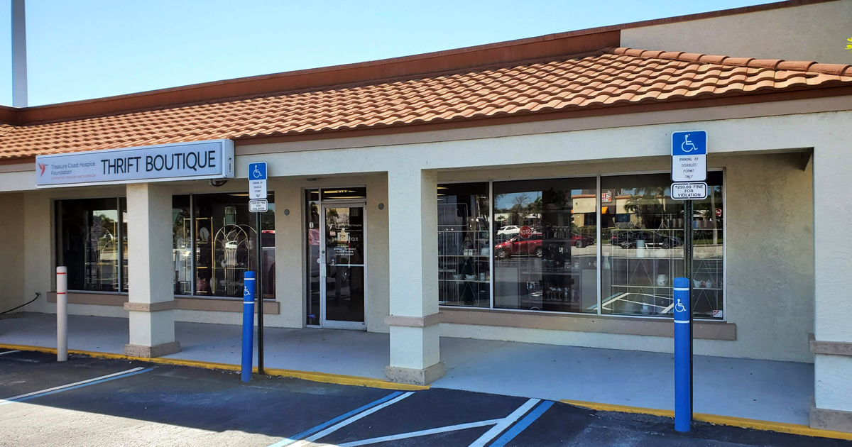 This Gigantic Thrift Store In Florida Is A Dream Come True For Bargain ...